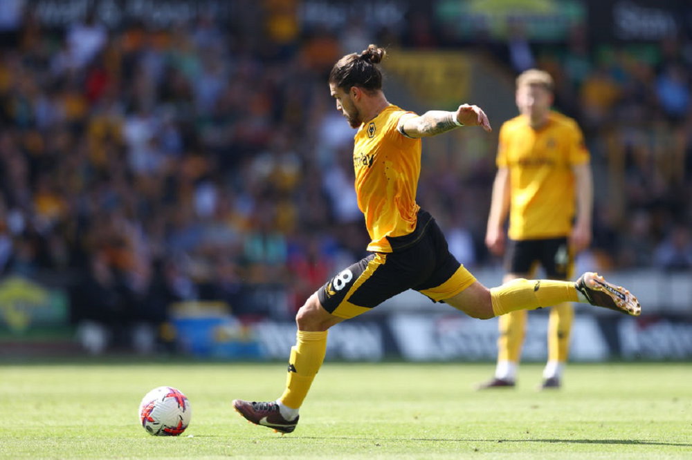 REPORT: Arsenal Set To Miss Out On 39-Cap Midfield Superstar