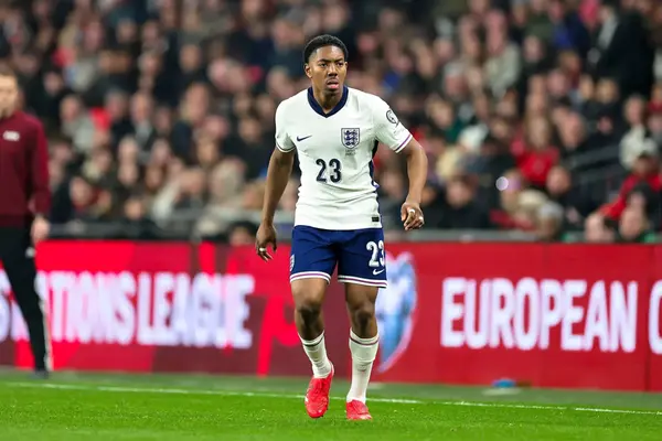 EXCLUSIVE - Treble Winner Claims Arsenal Now Have A Player Who Can ...