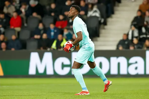 Arsenal Are Now 'Interested' In Signing Goalkeeper Who Didier Drogba ...