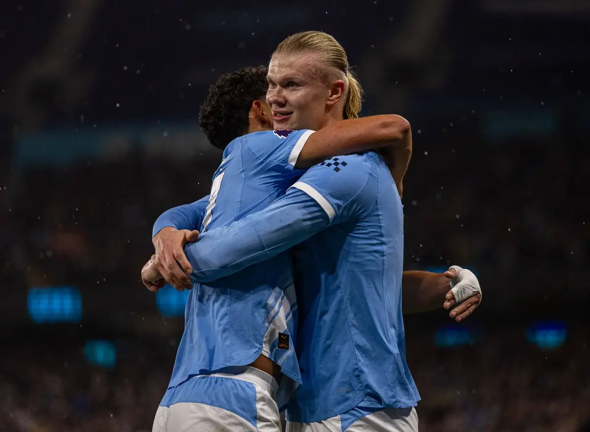 Man City Close In On Arsenal: Fresh Supercomputer Simulation Predicts ...