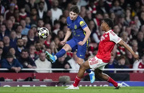 "Looks Like The Real Deal" - Dwight Yorke Claims Arsenal Should Sign £ ...